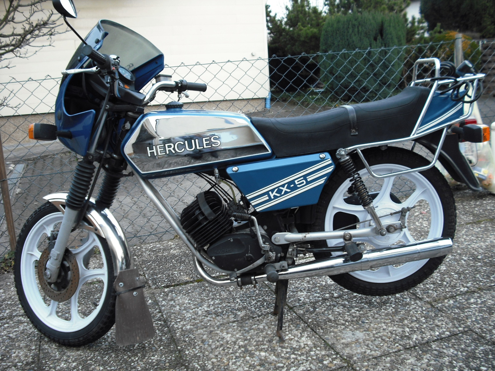 Mopeds.com - The Ultimate Moped Resource
