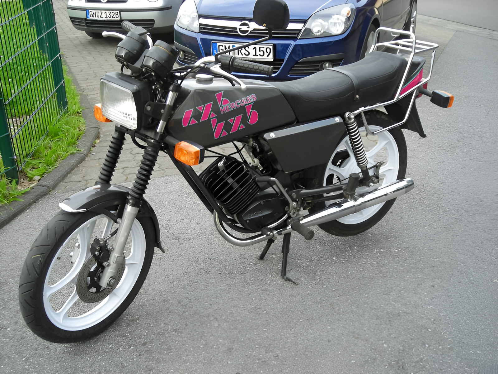 Mopeds.com - The Ultimate Moped Resource