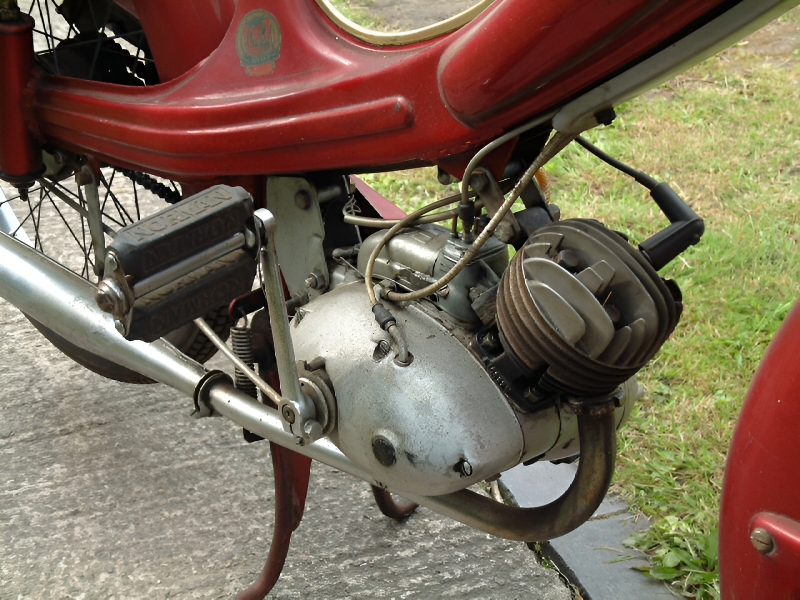 Mopeds.com - The Ultimate Moped Resource