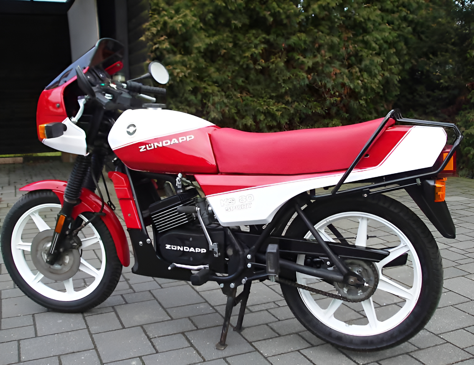 Mopeds.com - The Ultimate Moped Resource